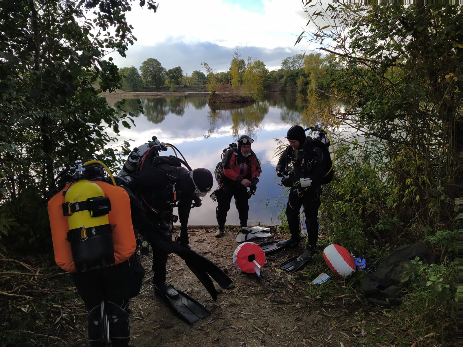 Barham Lakes - 17th October 2020 - Lowestoft Sub Aqua Club - LSAC